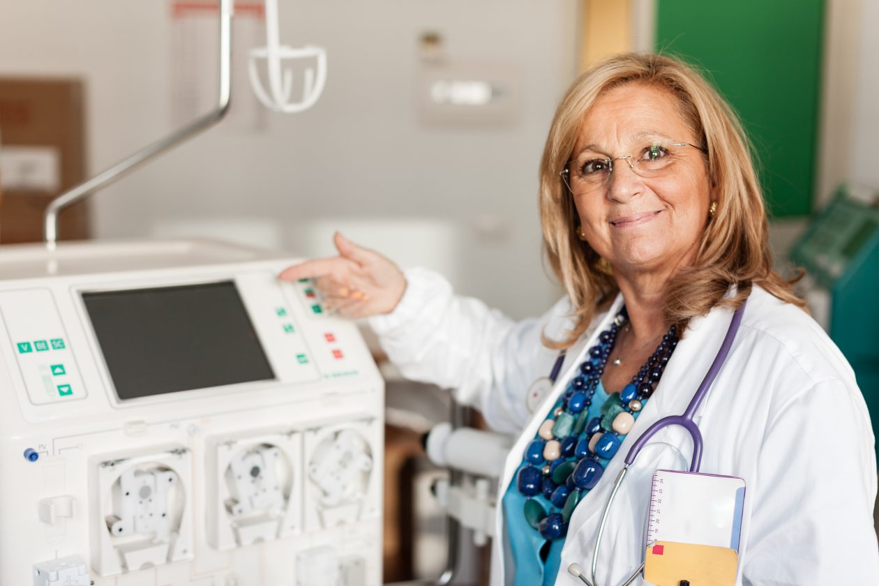 Pros and Cons of Becoming a Dialysis Nurse - New Directions Healthcare